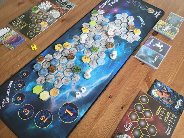 Cosmic Frog Review - Board Game Quest