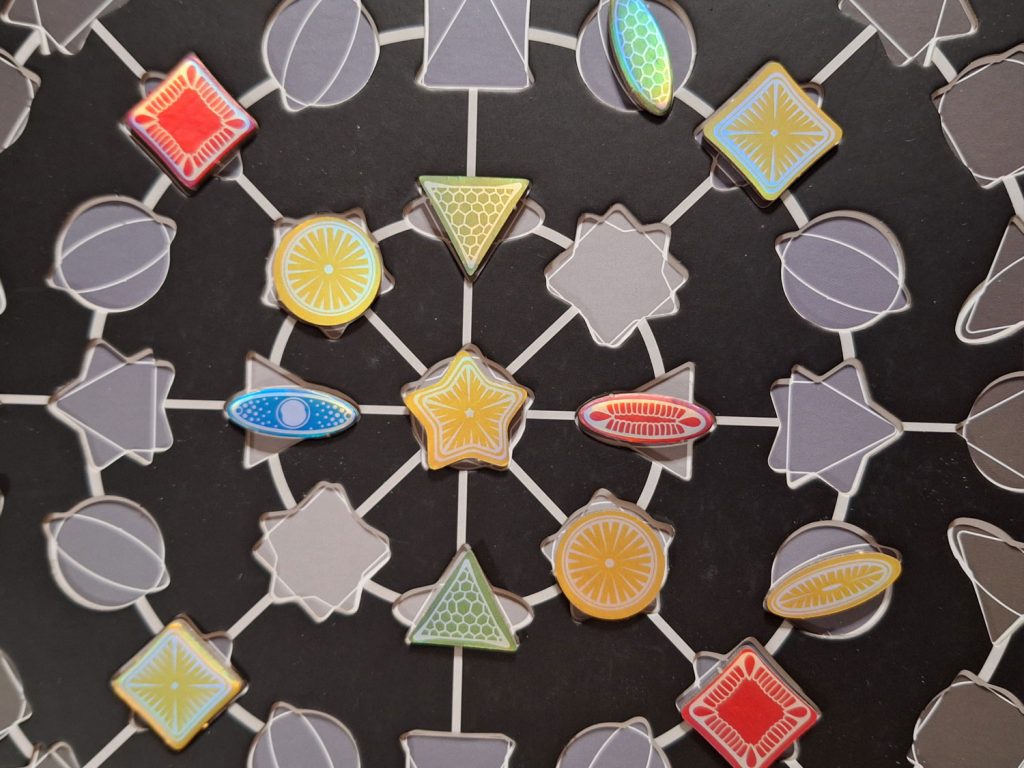 Diatoms Review - Board Game Quest